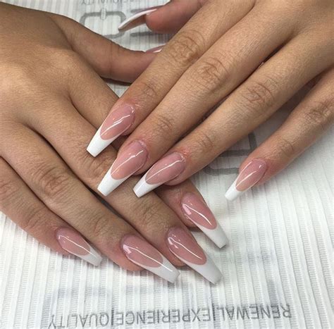 Pin By Yaatis On Nails White Tip Acrylic Nails French Tip Acrylic