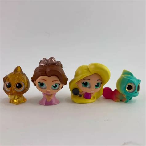 Tangled Rapunzel Pascal Glitter Pascal Rapunzel W Frying Pan Disney