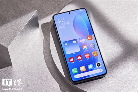 消息称小米 Redmi K80 系列手机屏幕基材升级华星 C9，配龙晶玻璃