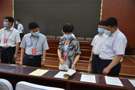 淄博市人民政府 部门动态 毕红卫调研高考准备工作