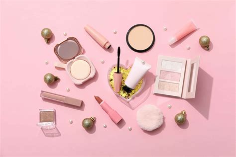 Как правильно выбрать косметику Женщина без предела