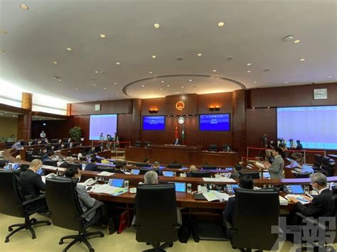 已按計劃完成部門合併及重組工作 張永春冀修法完善官員問責制 澳門力報官網
