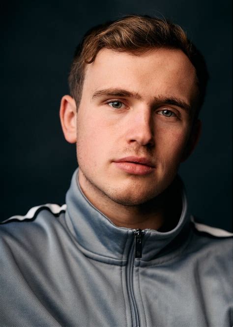 Liam Watson In Turning The Screw At The Kings Head Theatre Noel Gay
