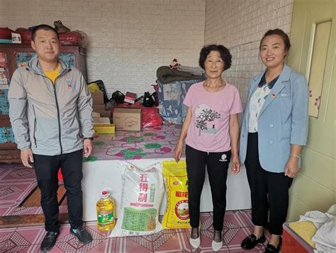 【身边的榜样】慰问道德模范 弘扬榜样力量澎湃号·政务澎湃新闻 The Paper