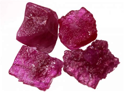 20 Cts Burma Ruby Rough Rich Pinky Red Parcel Rg 5380