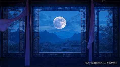 Ai创作图古装戏背景 中式夜景 中式场景 中式门窗夜景灯光 古典舞台背景 月色古风 中秋门楼拍照背景 中式场景描边插画 窗外月 古风夜景 古风室内场景 梦幻中秋节场景 古风室内插画 戏曲舞台