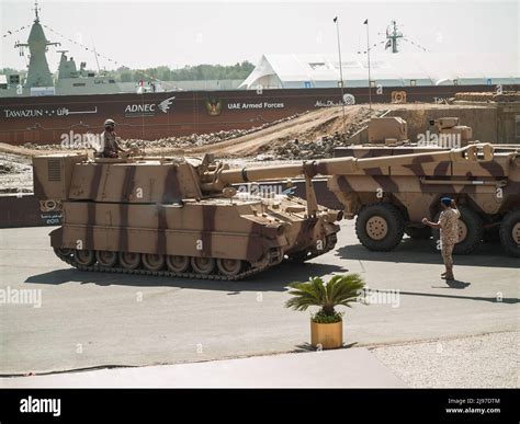 Abu Dhabi Uae Feb23 2011 The M109 155mm Self Propelled Howitzer