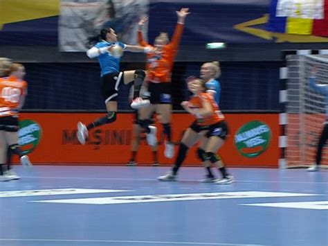 Video CSM București Odense 28 24 Start perfect pentru Tigroaice