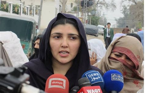 Pti Mna Ayesha Gulalai Quits Party Citing Ill Treatment Of Women