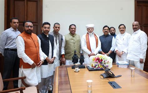 Shiv Sena Ncp Mps Meet Pm Modi In Delhi