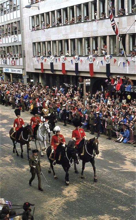 Lew Tassell At The Queens Silver Jubilee Spitalfields Life