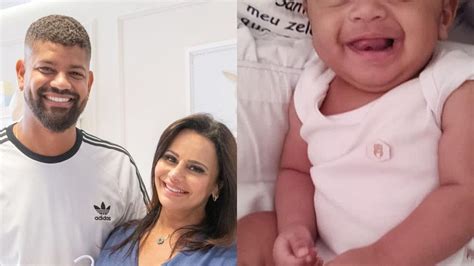 Viviane Araújo mostra foto fofíssima do filho e detalhe chama atenção A cópia