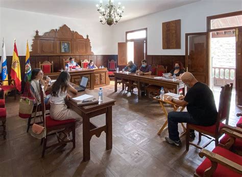 El Ayuntamiento De Hermigua Celebra Un Pleno Ordinario Con Un Marcado