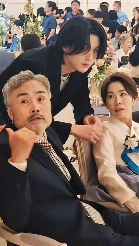 Pin By Sude On Bts Bts Suga Bts Swag Bts Yoongi