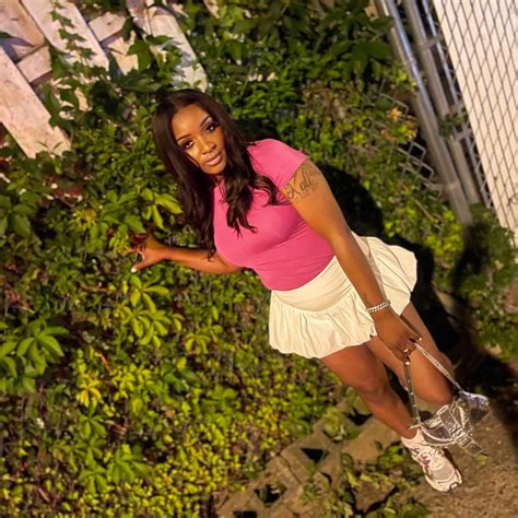 Picky But Id Pick Me 👑