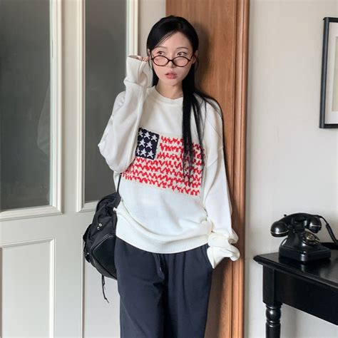 언니가간다 [무료배송][유니섹스]성조기 자수 루즈핏 니트 국내생산 간절기 개강룩 남녀공용 커플룩