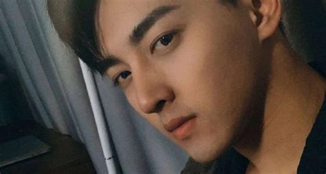 Bohan Zhangs Instagram Twitter And Facebook On Idcrawl