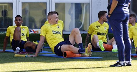 Ausländerkontingent Fenerbahce Muss Sich Mindestens Von Fünf Spielern
