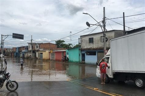Chuva Piora Alagamentos No Itaim Paulista Zona Leste De São Paulo