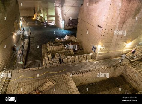 Oya Stone Hi Res Stock Photography And Images Alamy