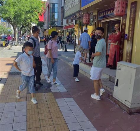 【10图】广渠门内地铁口沿街周边品牌聚集中餐饮条件齐全适合麻辣烫餐饮北京东城北京站富贵园购物中心商铺租售生意转让出租 北京58同城