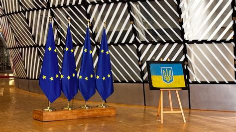 В Раді ЄС виставили прапор 36 окремої бригади морської піхоти
