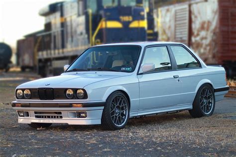 Early Model E30s With Bumper Swaps Showcase