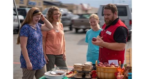 Tractor Supply Hosts Nationwide Farmers Market Morning Ag Clips