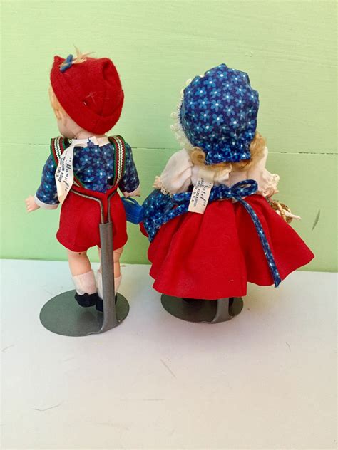Vintage 1970s Madame Alexander Hansel And Gretel Dolls Vintage Madame