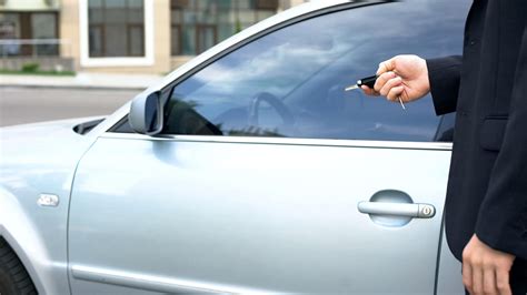 What Triggers Car Alarms Causes Of False Alarms And FAQs In The