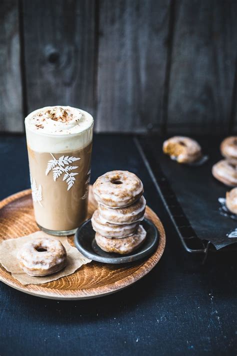 Pumpkin Spice Baked Doughnuts With A Maple Cinnamon Glaze Gf Izy