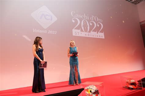 Caschi D Oro 2022 Parata Di Bellezze Alla Serata Di Autosprint