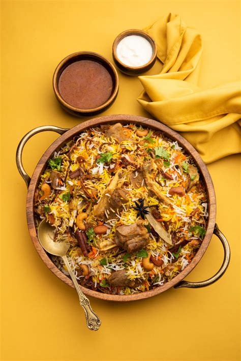 Awadhi Mutton Biryani Foodiaq
