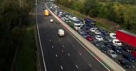 M4 Traffic Today As Crash Between Wokingham And Bracknell Left Lanes