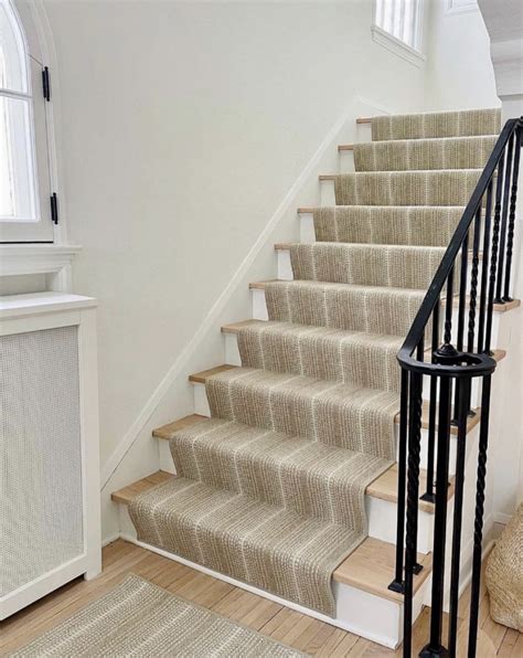 30 Best Stair Runner Ideas For A Quick Staircase Transformation