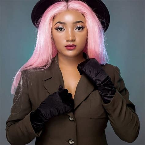 Linda Michelle Mlenga Linda Michelle Mulenga • Threads Say More