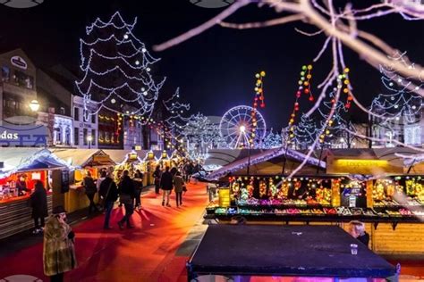 Белга Енергийна криза ледени пързалки срещу улично осветление Утро