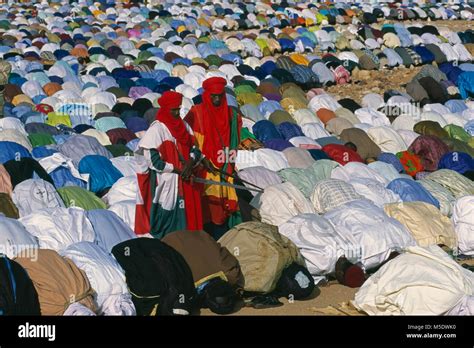 El Níger Agadez El desierto del Sahara Sahel Oraciones celebra el