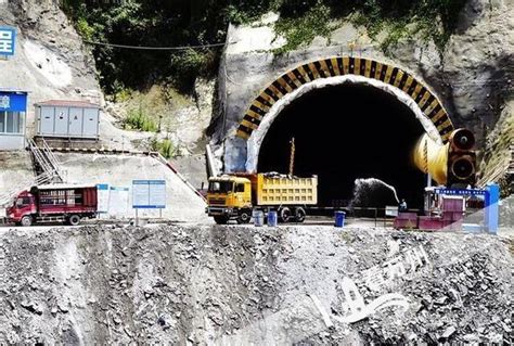 郑万铁路云阳段42个工点全部开工建设 城建交通 精品万州网址