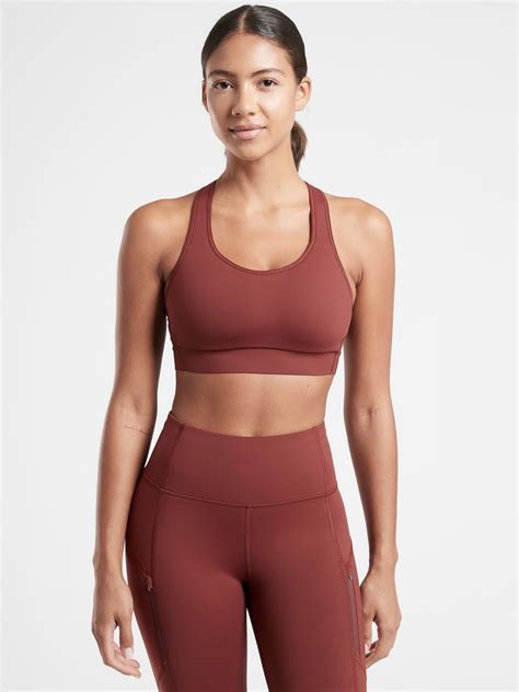 Athleta Hustle Bra We Compared The Best Athleta Sports Bras 2020