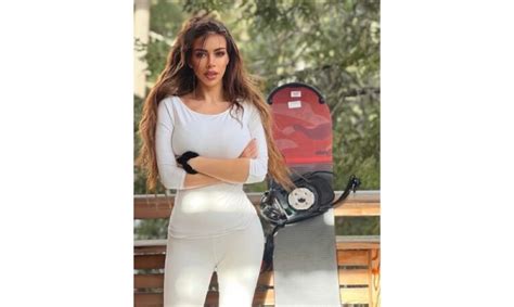 Izabela Izycka Life As A Model A Tech Lover And A Humanitarian Us