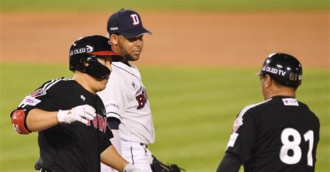 [포토] Lg 김현수 멀티 홈런의 괴력