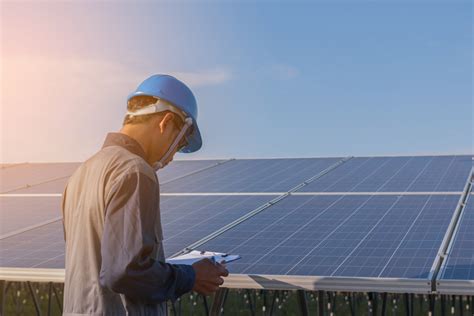 How Iot Is Transforming Solar Panel Monitoring Robustel
