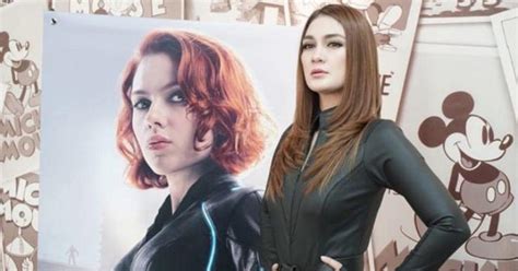 Potret Transformasi Luna Maya Dari Kecil Hingga Ultah Ke 40