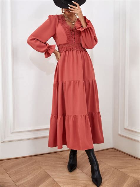 Vestidos Inserção de renda de guipura Manga Babado Bainha babado