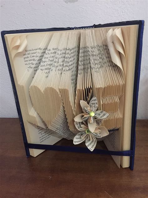 Book Folding Love Book Sculpture Sculptures Book Folding Catio