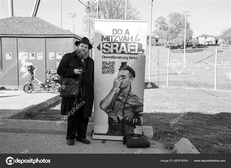 Uja United Jewish Appeal Solidarity Rally Hostages Toronto November