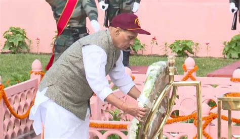 India Ready To Cross Loc If Needed Rajnath Singh On Kargil Vijay