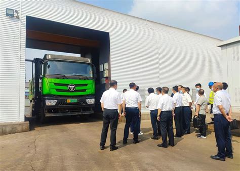 国网冀北电力董事长张玮一行来港陆公司调研