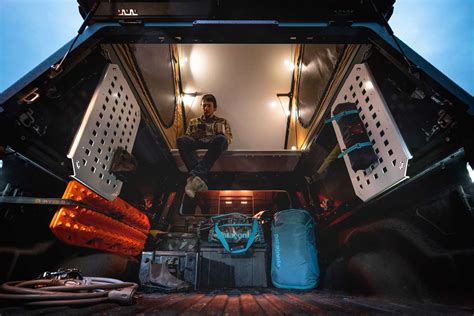 Super Pacific Switchback X1 Truck Camper